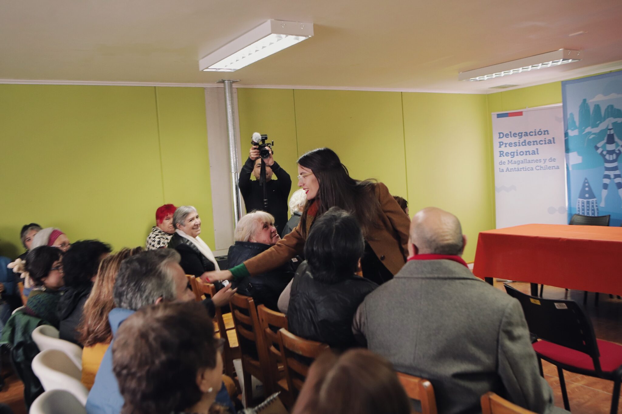 Vocería por Chile: Ministra Vallejo visitó Punta Arenas para explicar ... Vocería por Chile: Ministra Vallejo visitó Punta Arenas para explicar ...